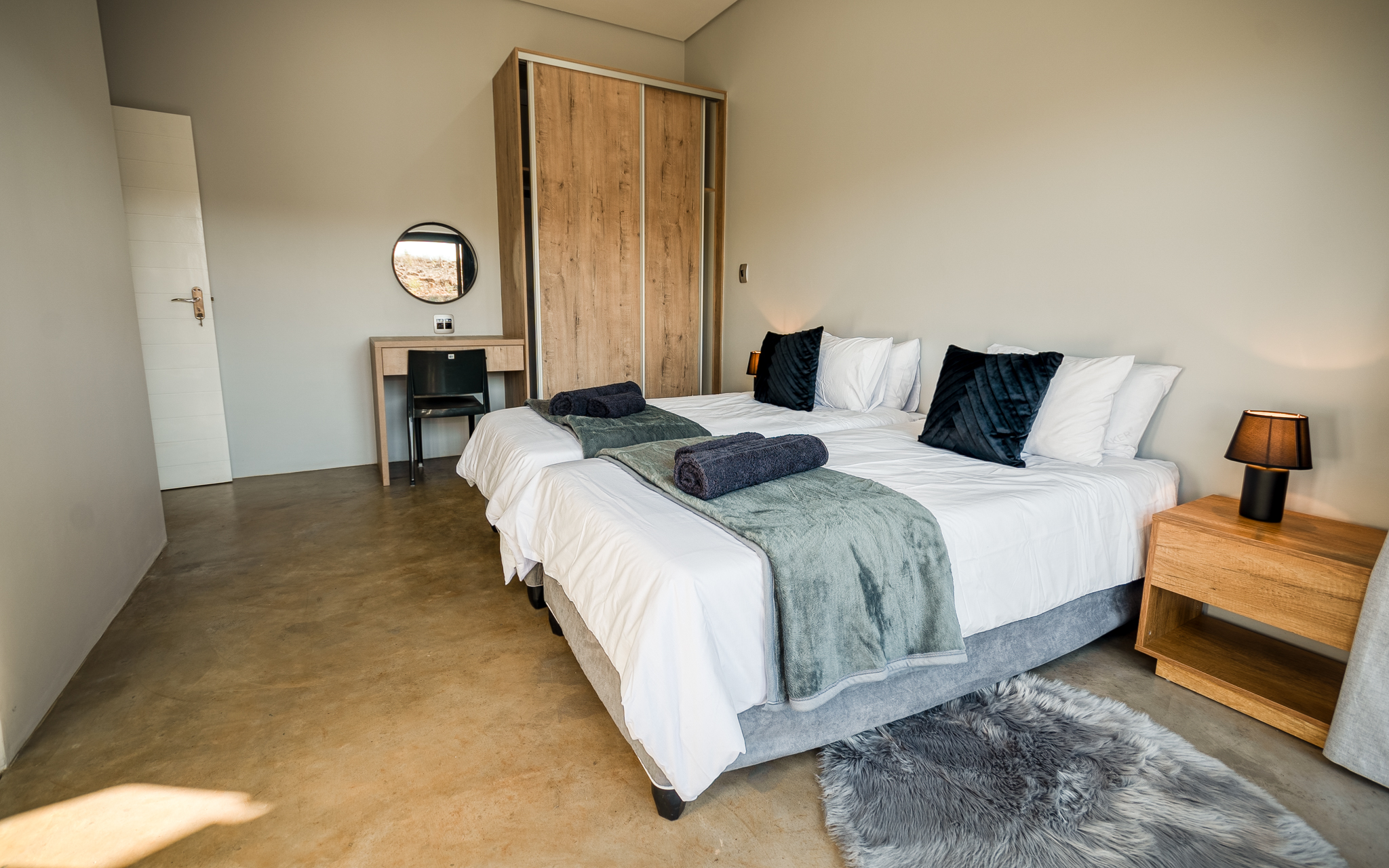 857@Highland Gate – Highland Gate